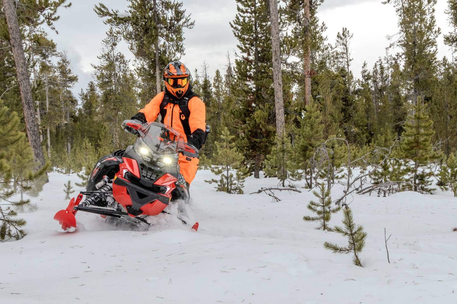 LYNX Brutal RE 2025 - Test Drive - Snowmobile Passion