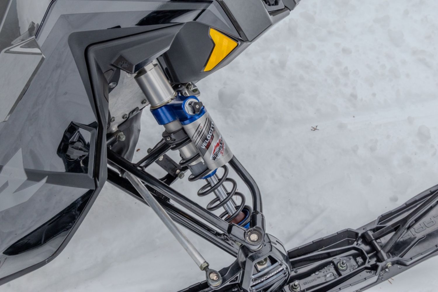 Polaris Switchback Assault 9R 2025 : review and test ride - Snowmobile ...